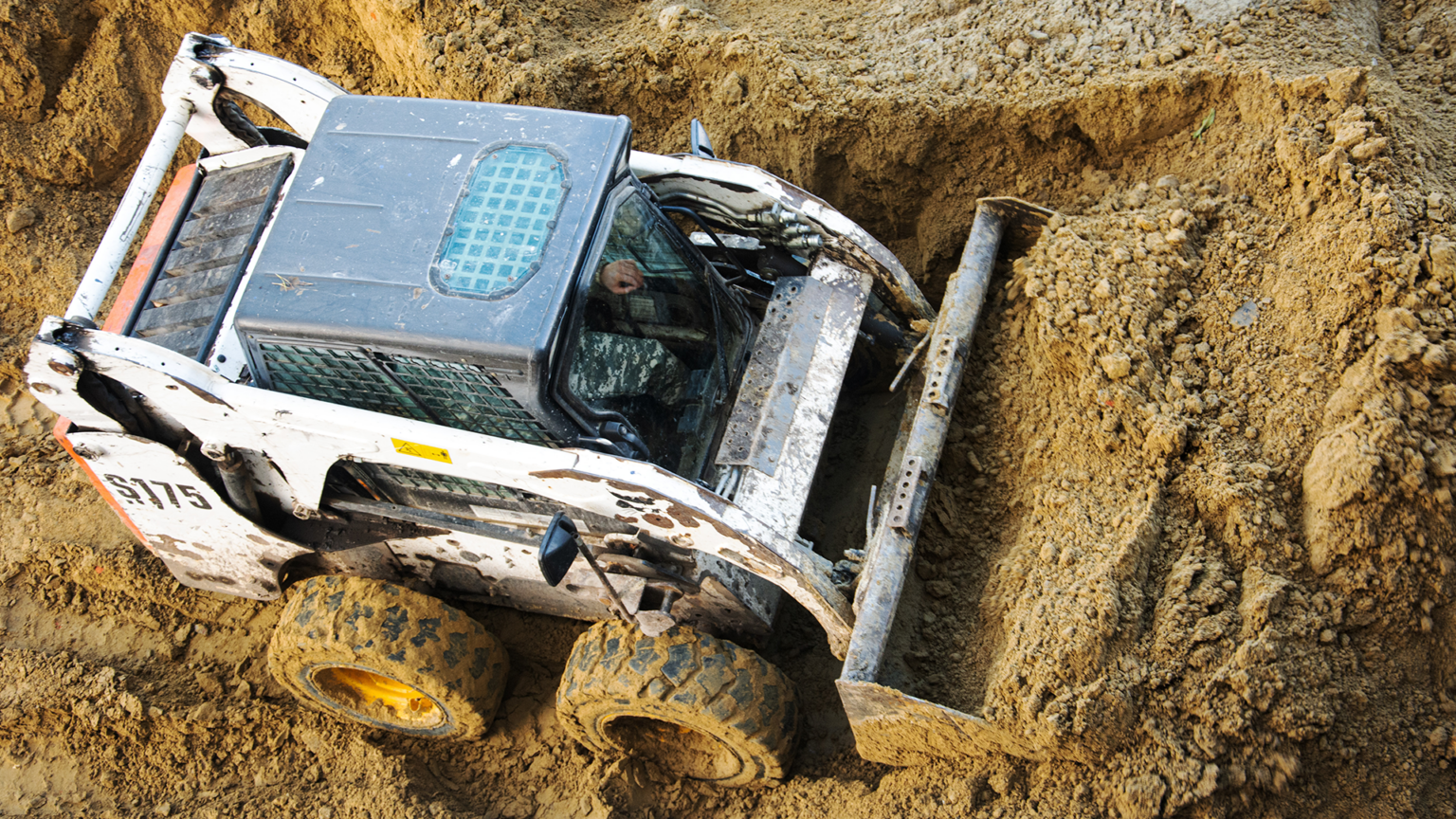 Exploring the Bobcat S76 Skid-Steer Loader - Hobby Farm Journal